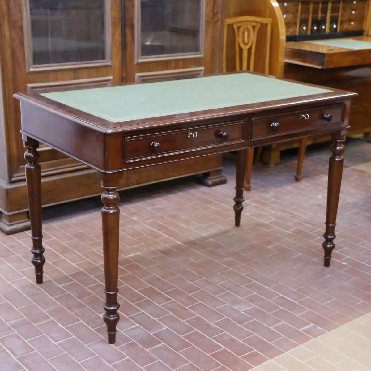 Writing desk in leather, England, Victorian era | Mobili Sisi Antique ...